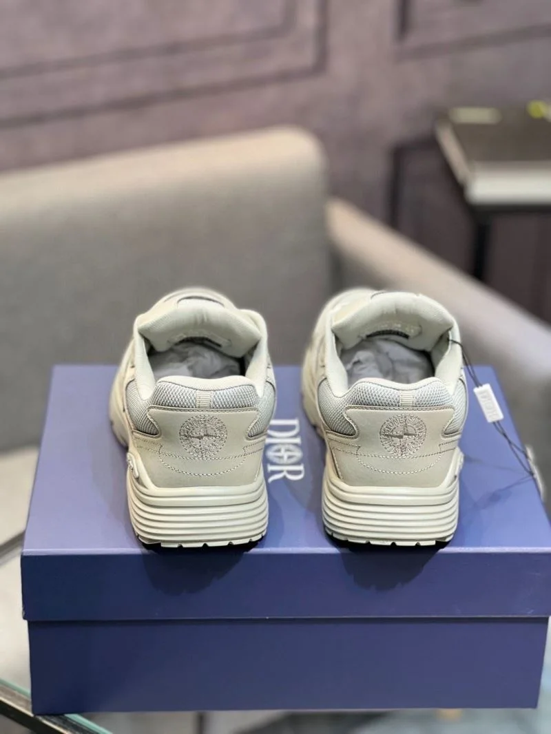 Budget-friendly Christian Dior Sneaker