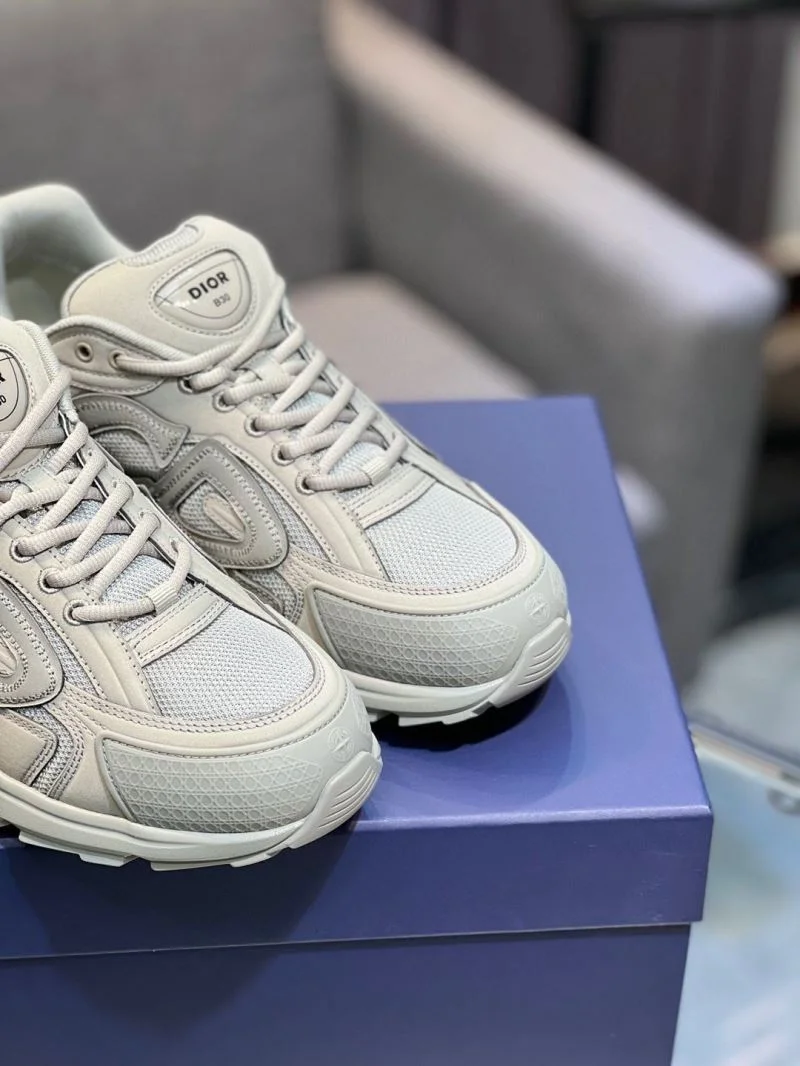 Budget-friendly Christian Dior Sneaker