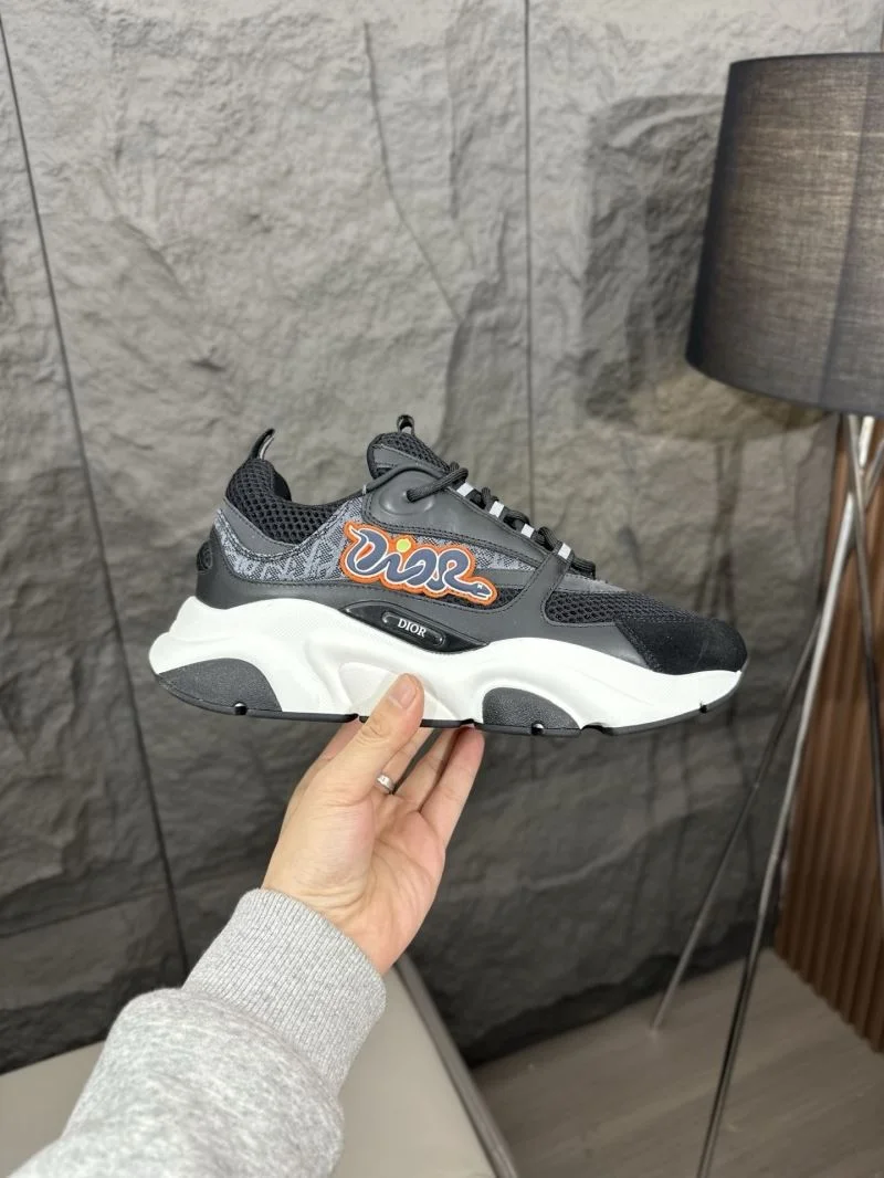 Legit Christian Dior Sneaker