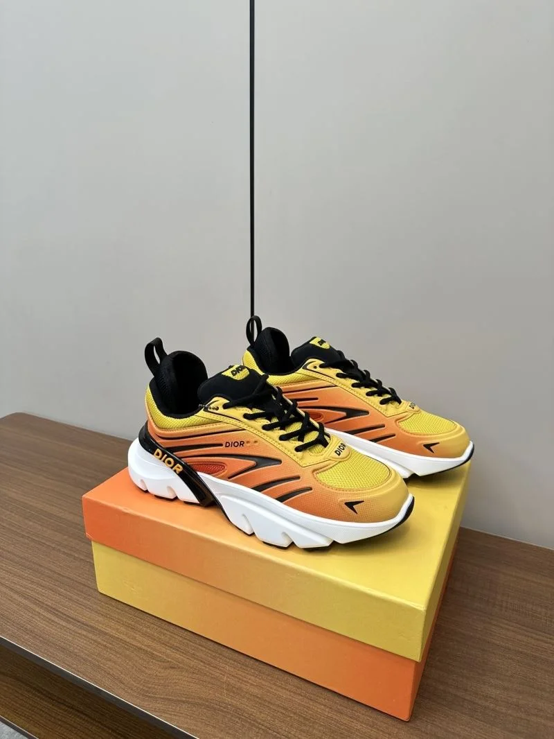 Real Christian Dior Sneaker