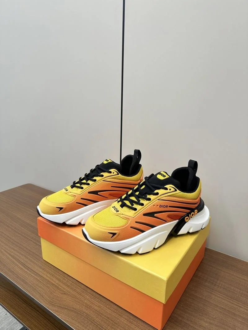 Real Christian Dior Sneaker