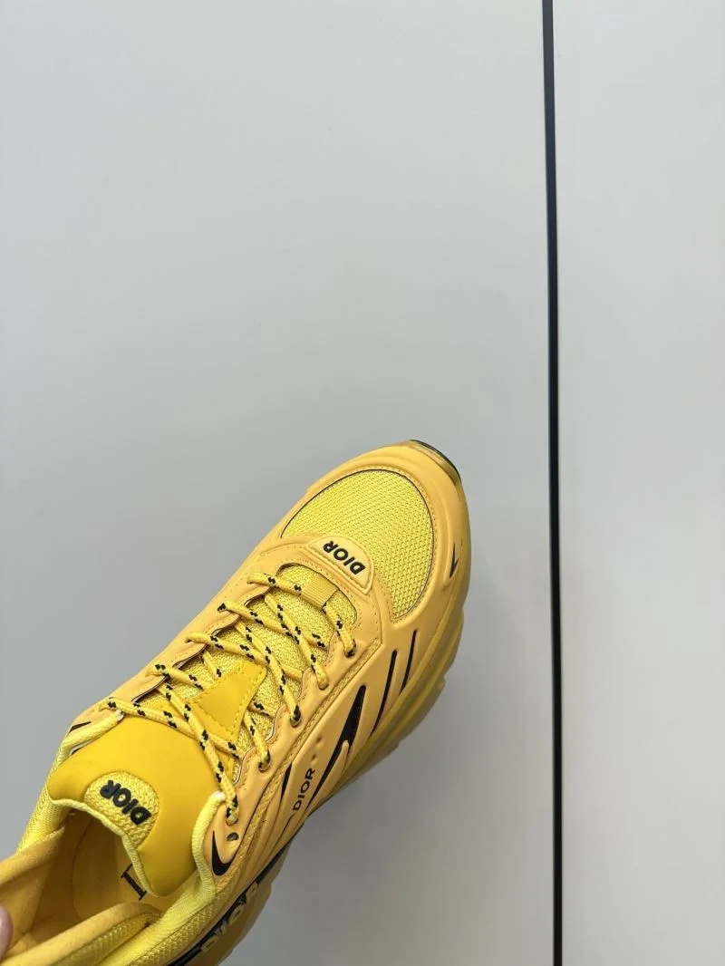 Precise copy Christian Dior Sneaker