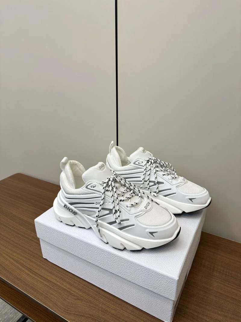 Precise copy Christian Dior Sneaker