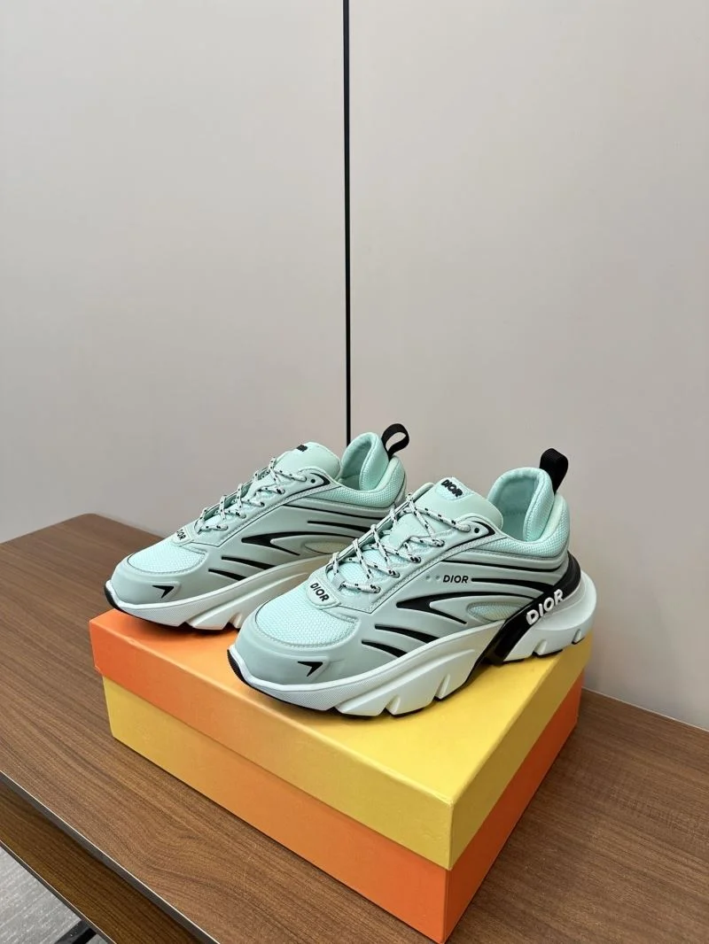 Factory-made Christian Dior Sneaker