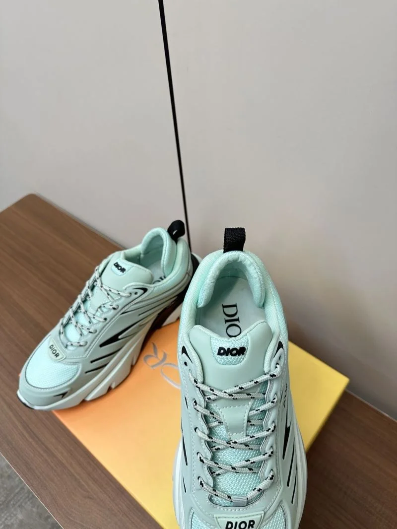 Factory-made Christian Dior Sneaker