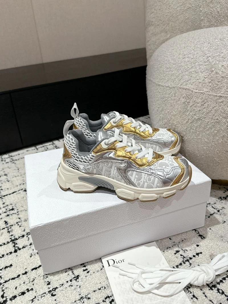 Indistinguishable Christian Dior Sneaker