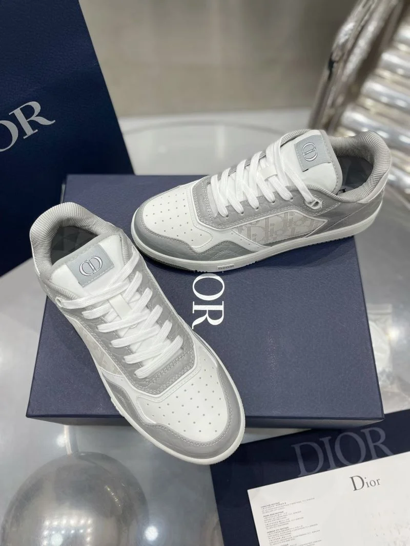 Real Christian Dior Sneaker