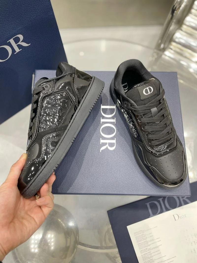 Discounted Christian Dior Sneaker