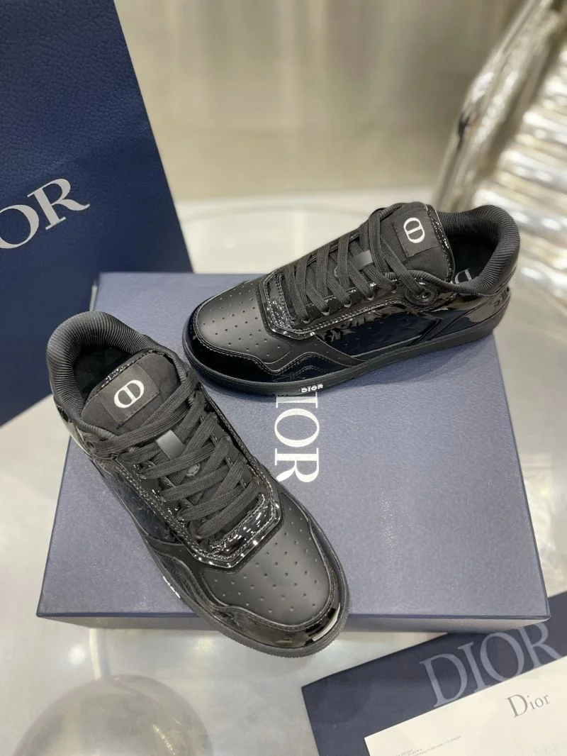 Discounted Christian Dior Sneaker