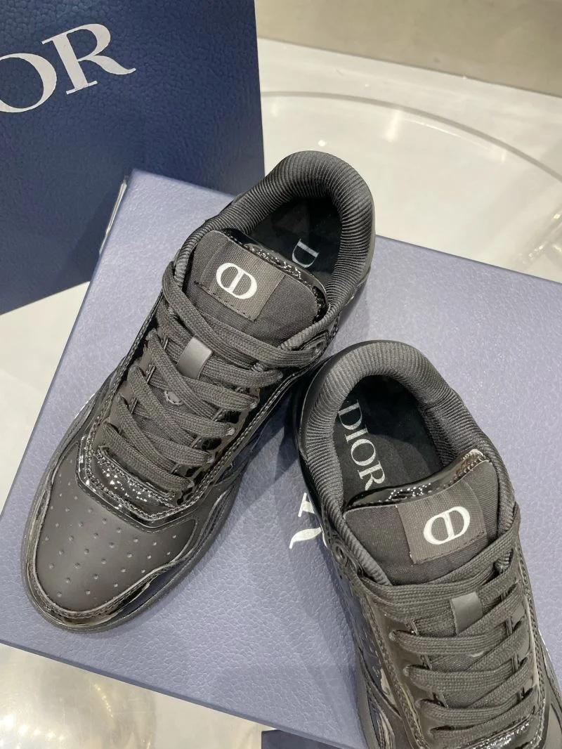 Discounted Christian Dior Sneaker