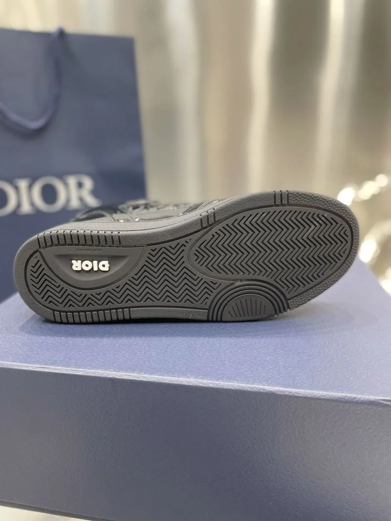 Discounted Christian Dior Sneaker