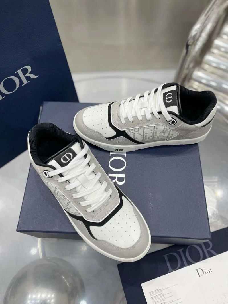 Cut-rate Christian Dior Sneaker