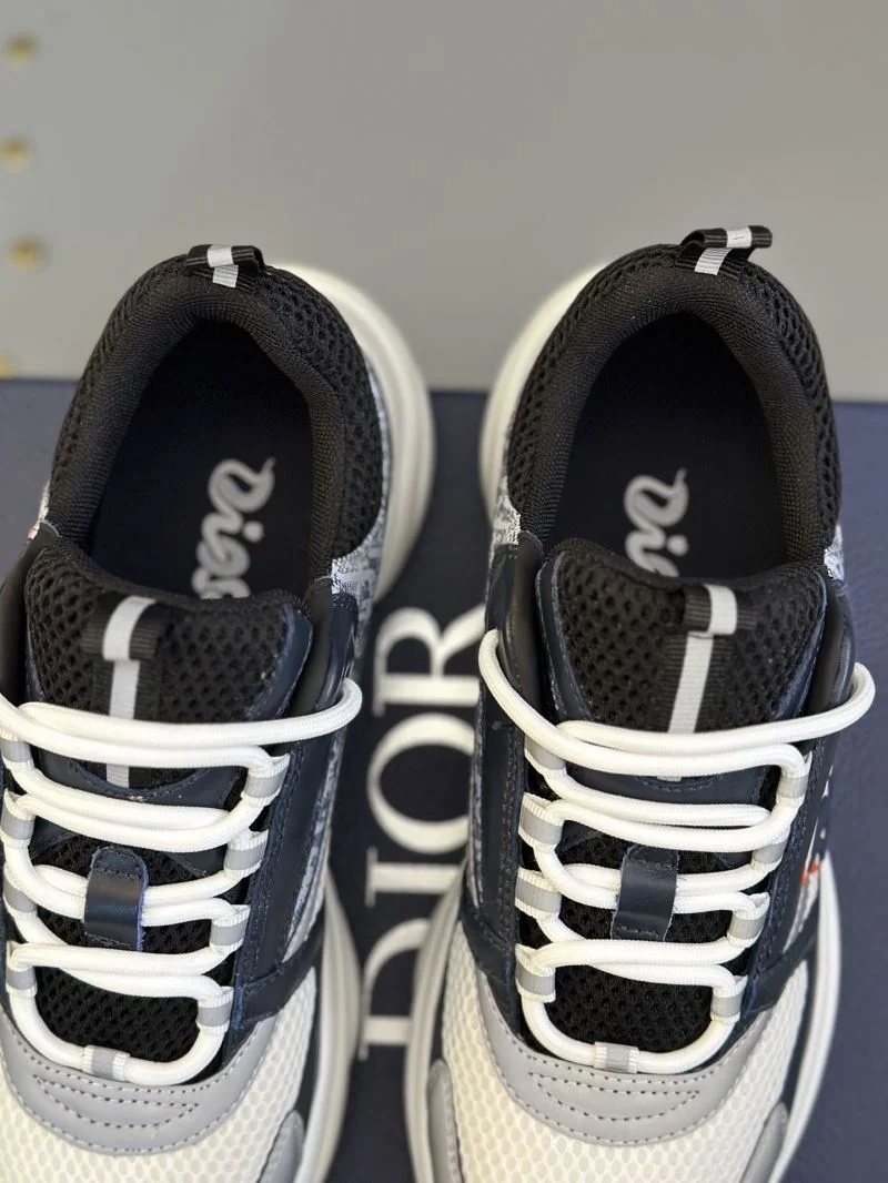 Factory-made Christian Dior Sneaker