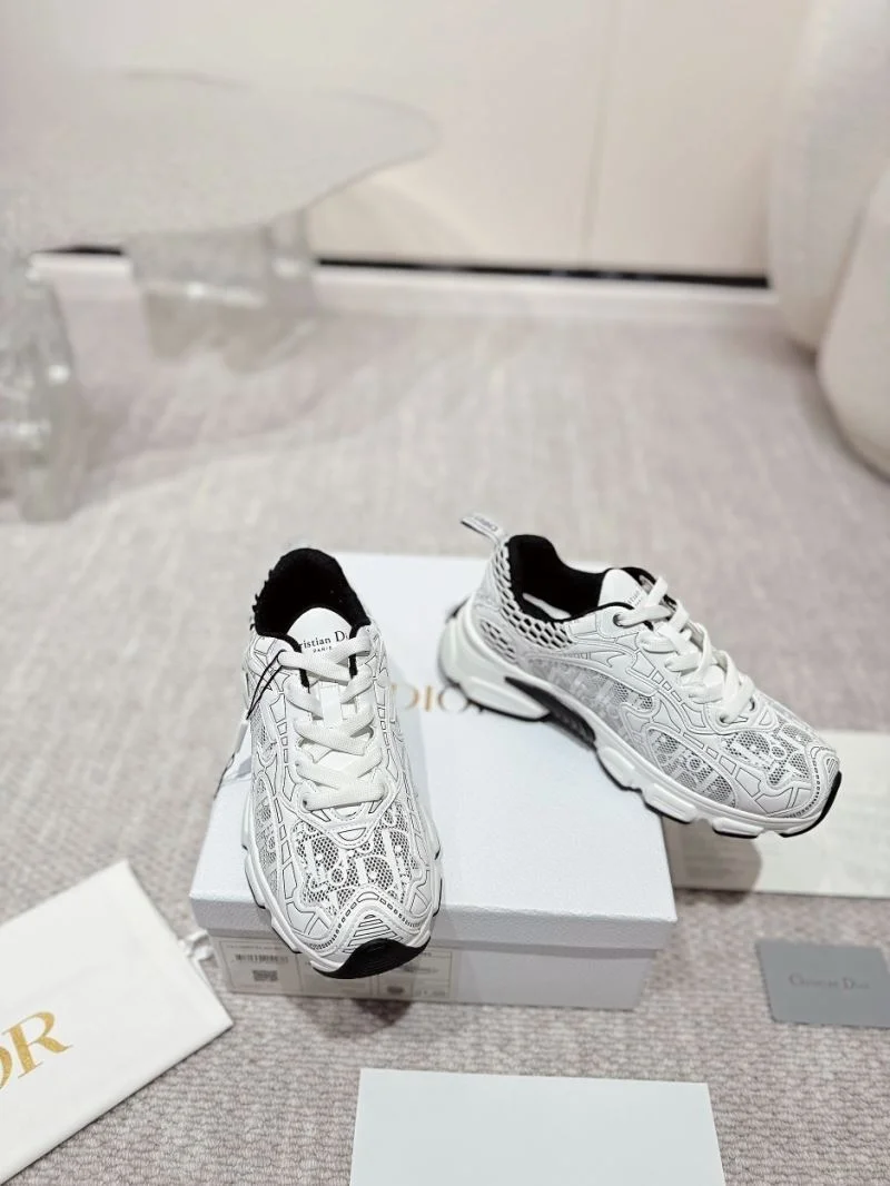 Budget-friendly Christian Dior Sneaker