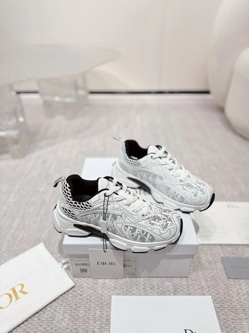 Budget-friendly Christian Dior Sneaker