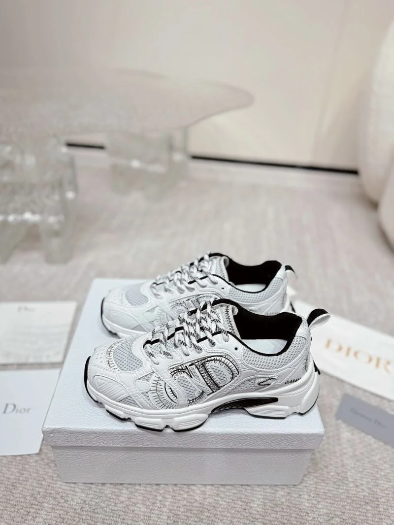 Inexpensive Christian Dior Sneaker