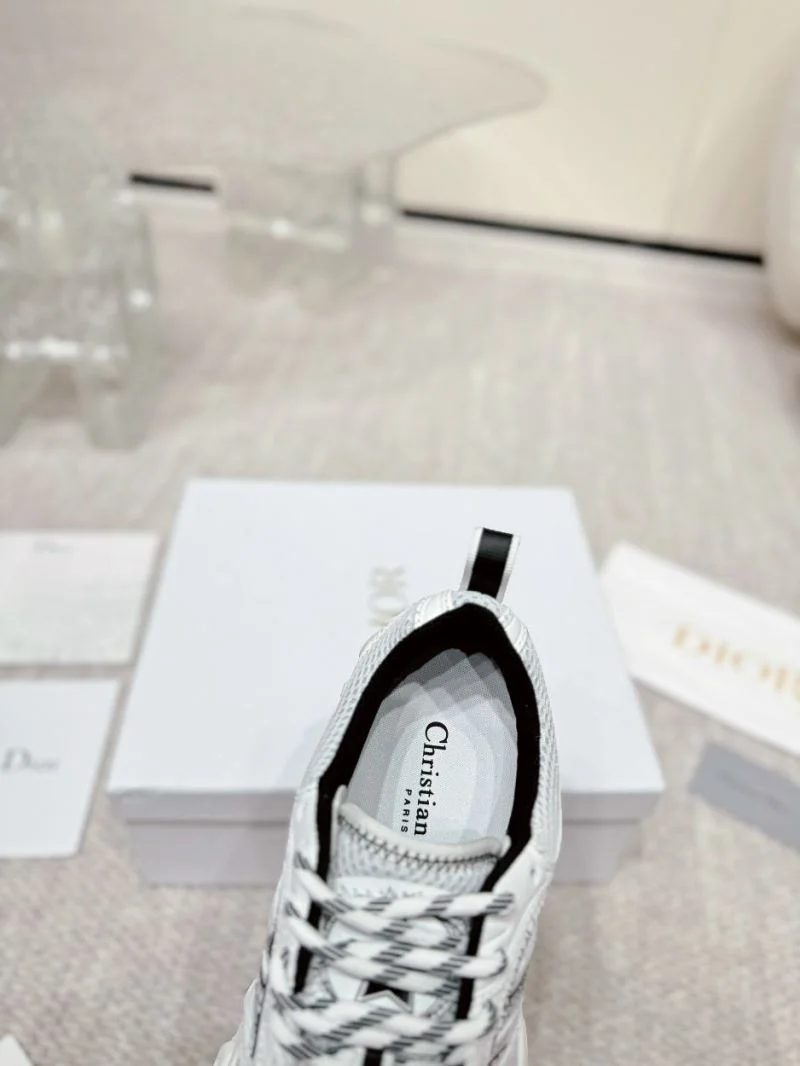 Inexpensive Christian Dior Sneaker