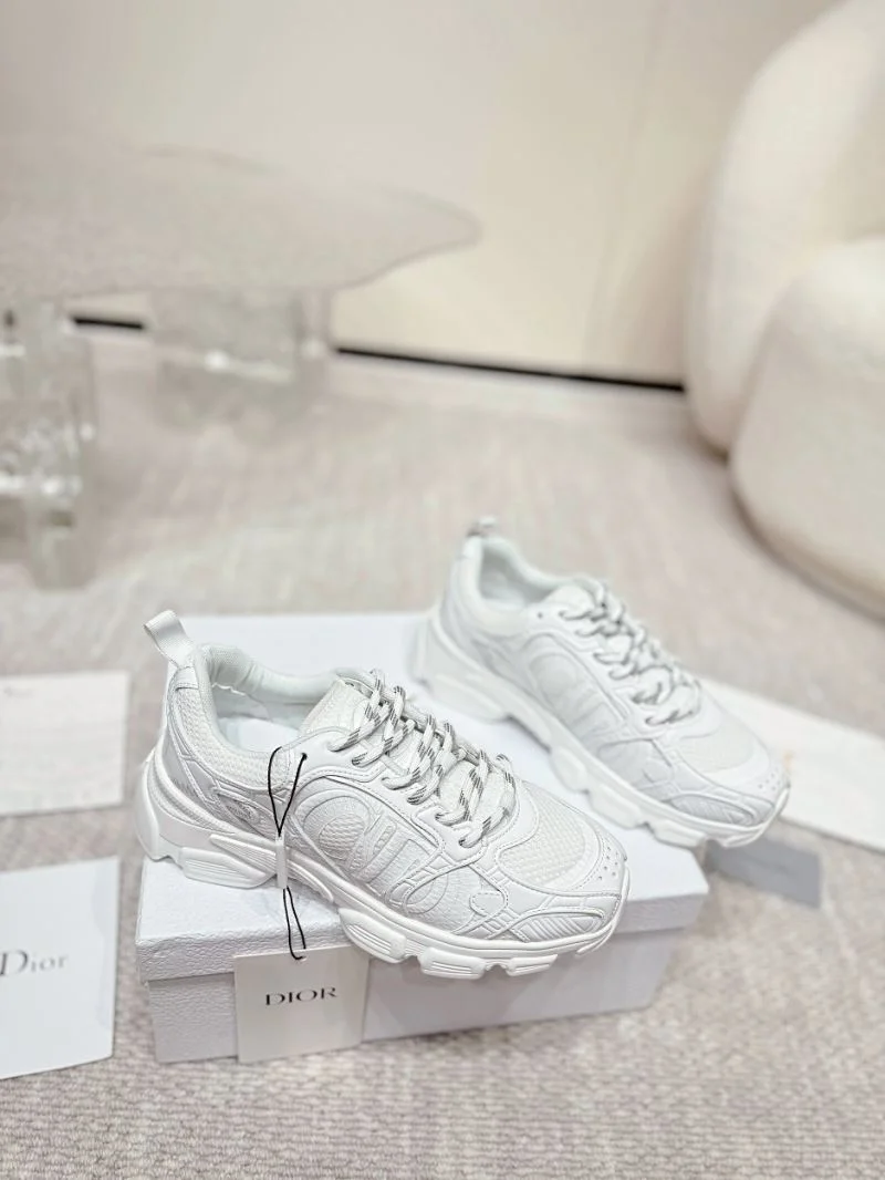 Budget-friendly Christian Dior Sneaker