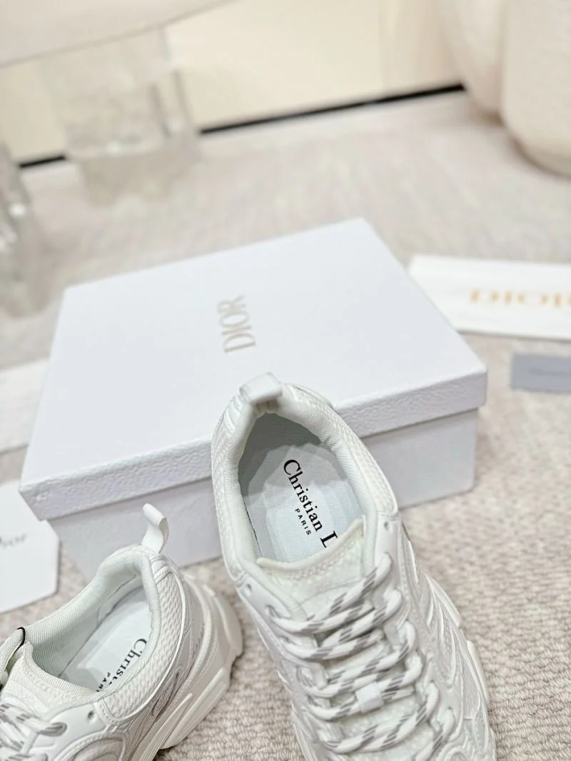 Budget-friendly Christian Dior Sneaker