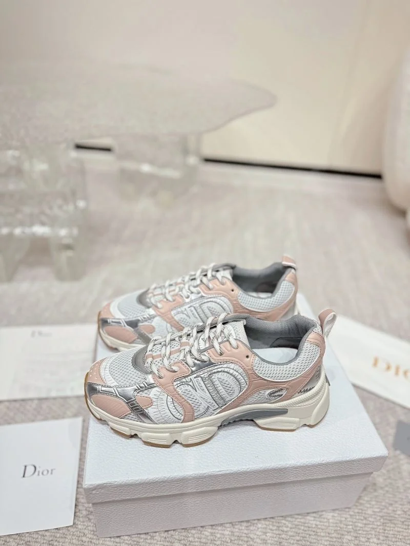 Cut-rate Christian Dior Sneaker