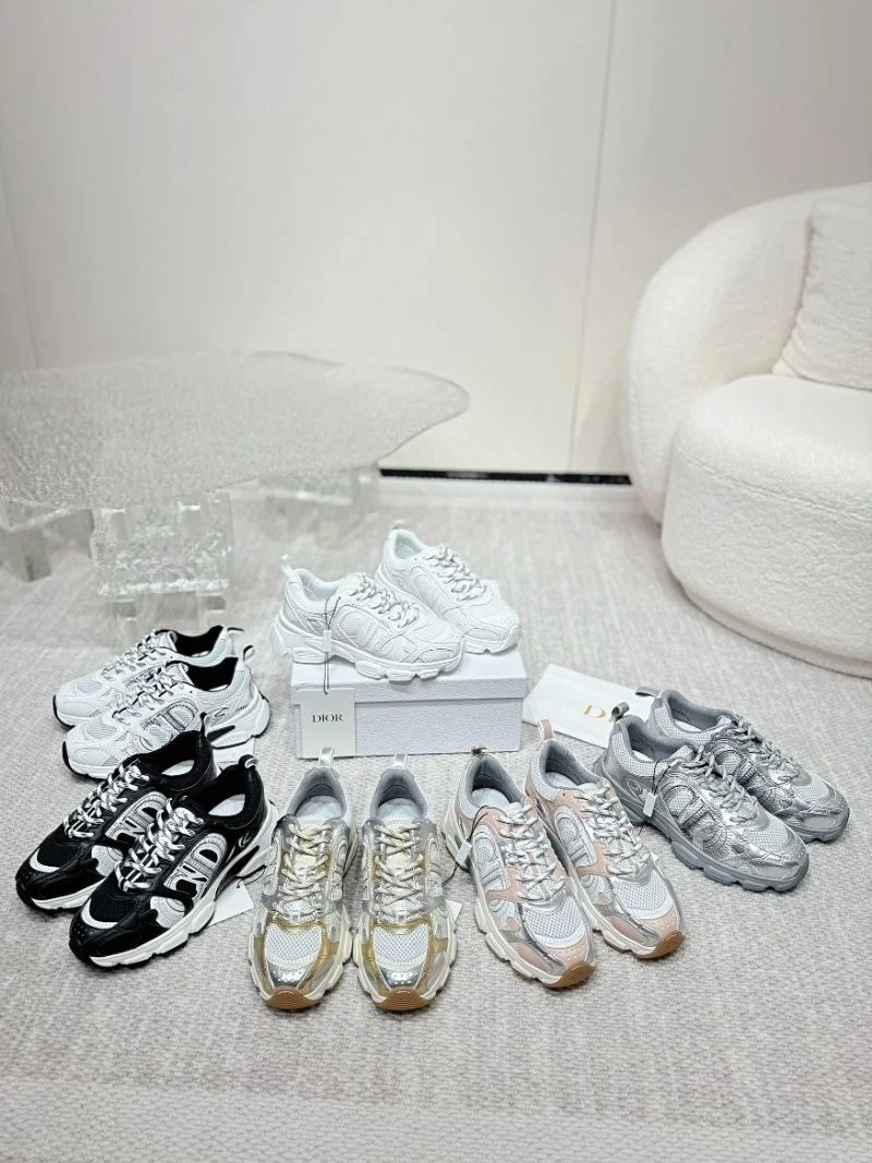 Cut-rate Christian Dior Sneaker