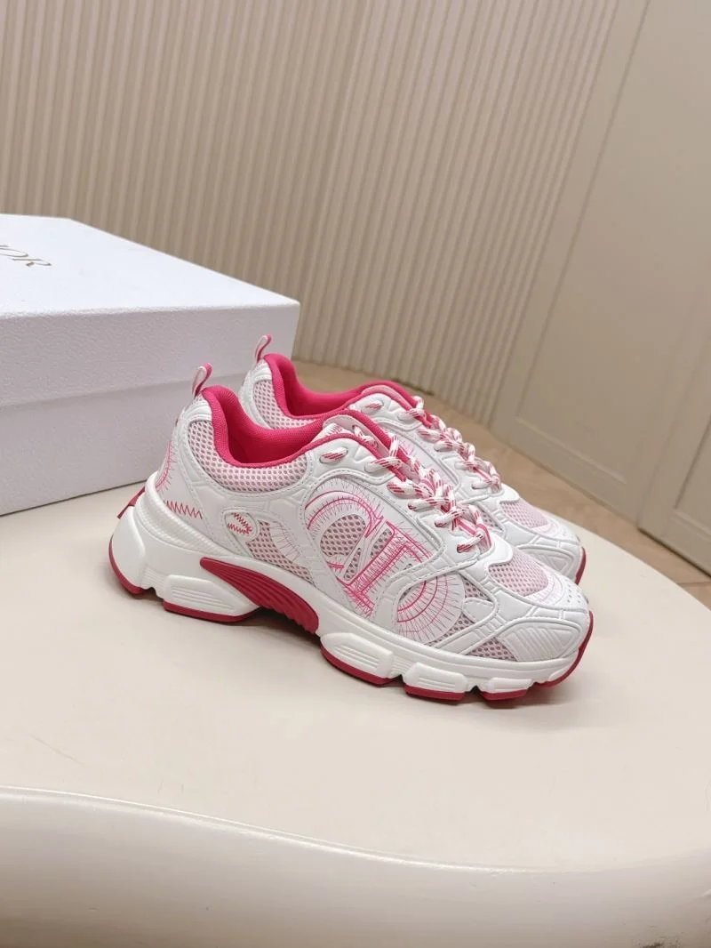 Indistinguishable Christian Dior Sneaker