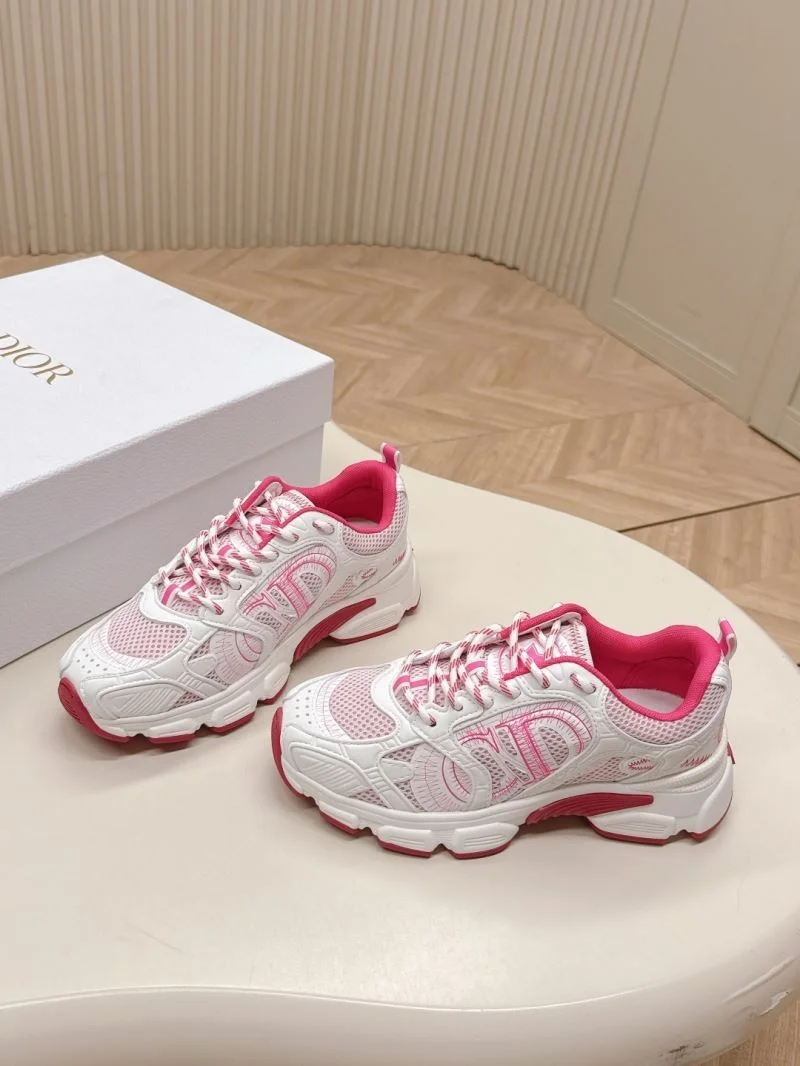 Indistinguishable Christian Dior Sneaker