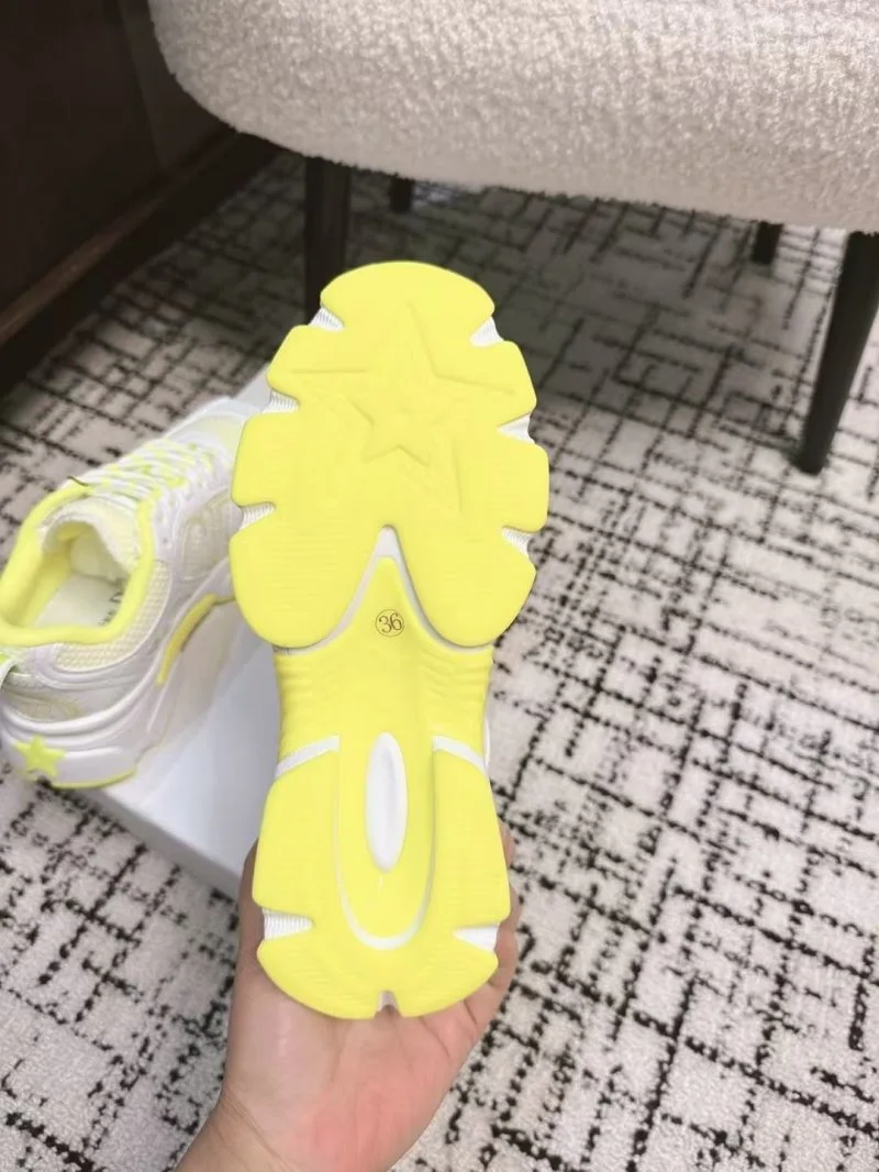 Low-cost Christian Dior Sneaker