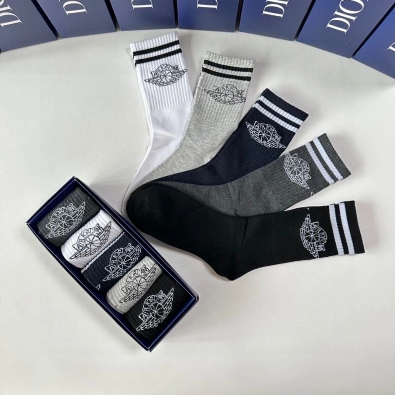 1:1 copy Christian Dior Socks