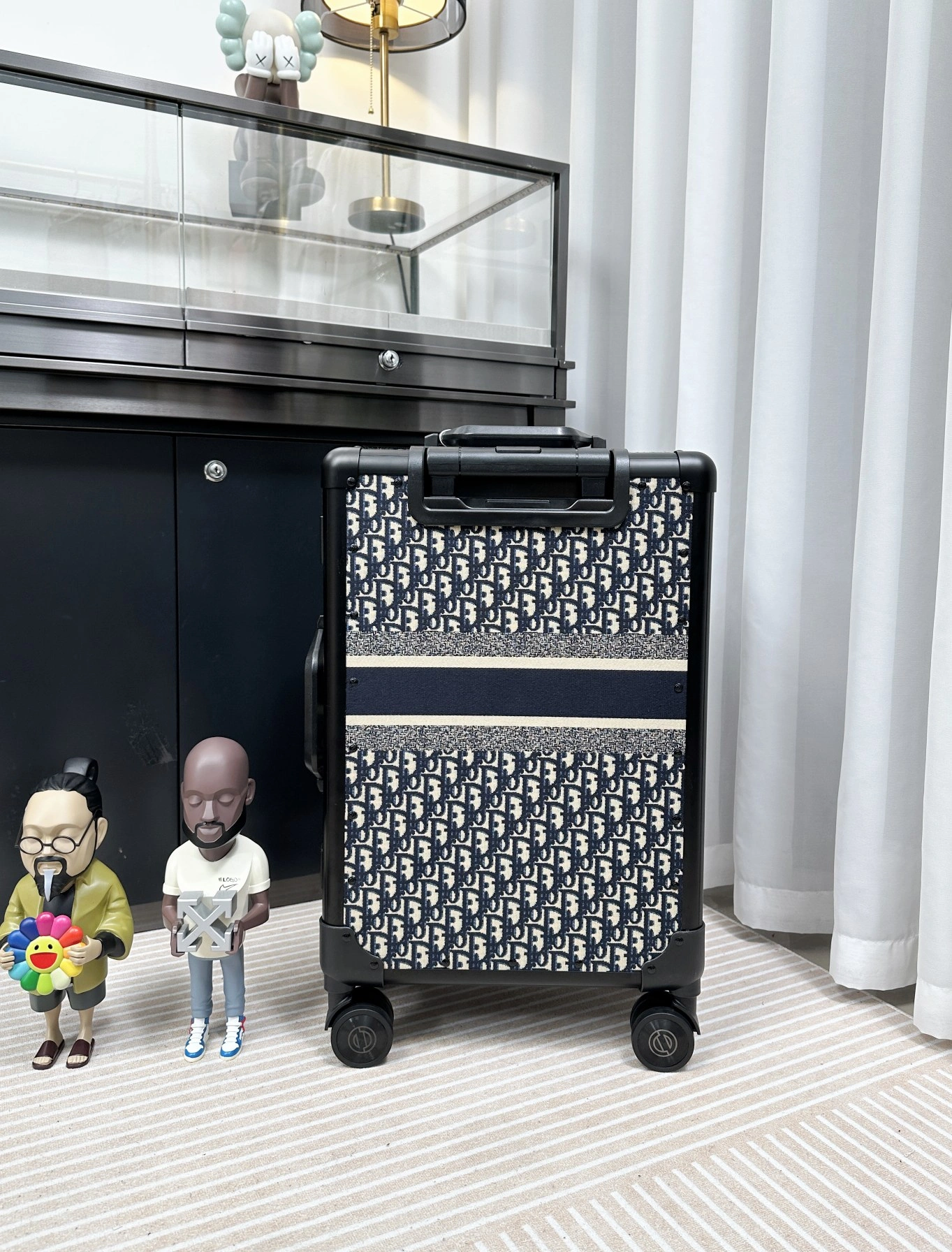 High fidelity Christian Dior Suitcase