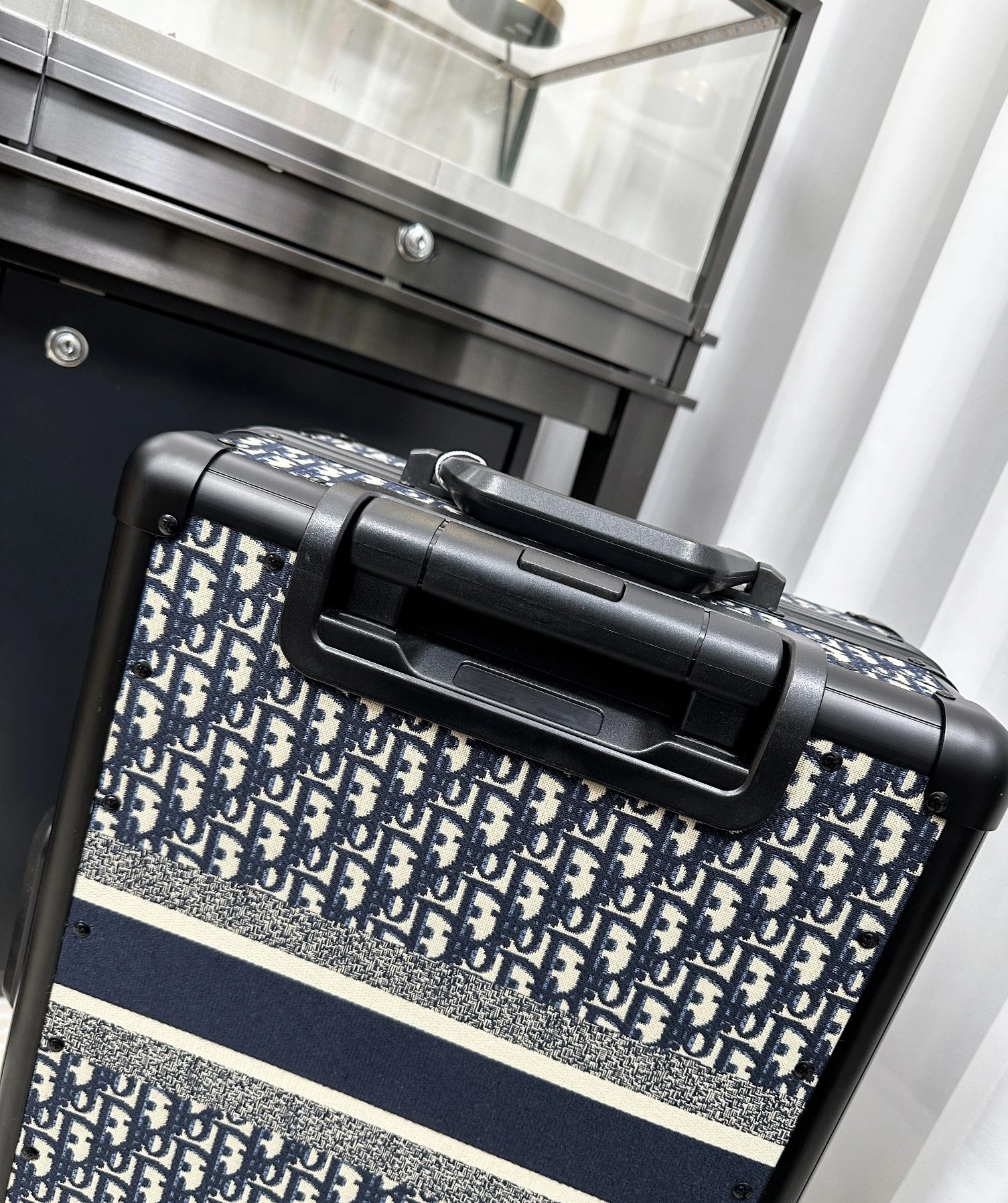 High fidelity Christian Dior Suitcase