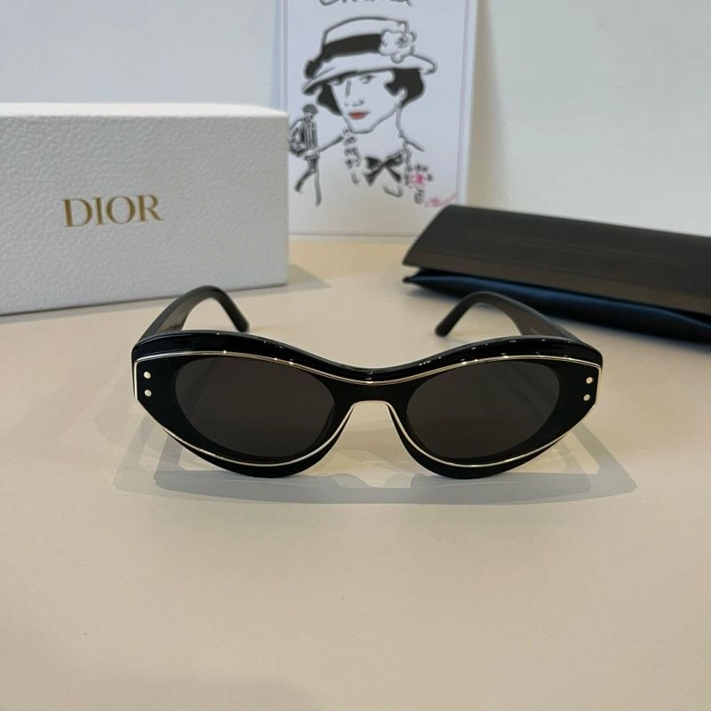Legit Christian Dior Sunglasses
