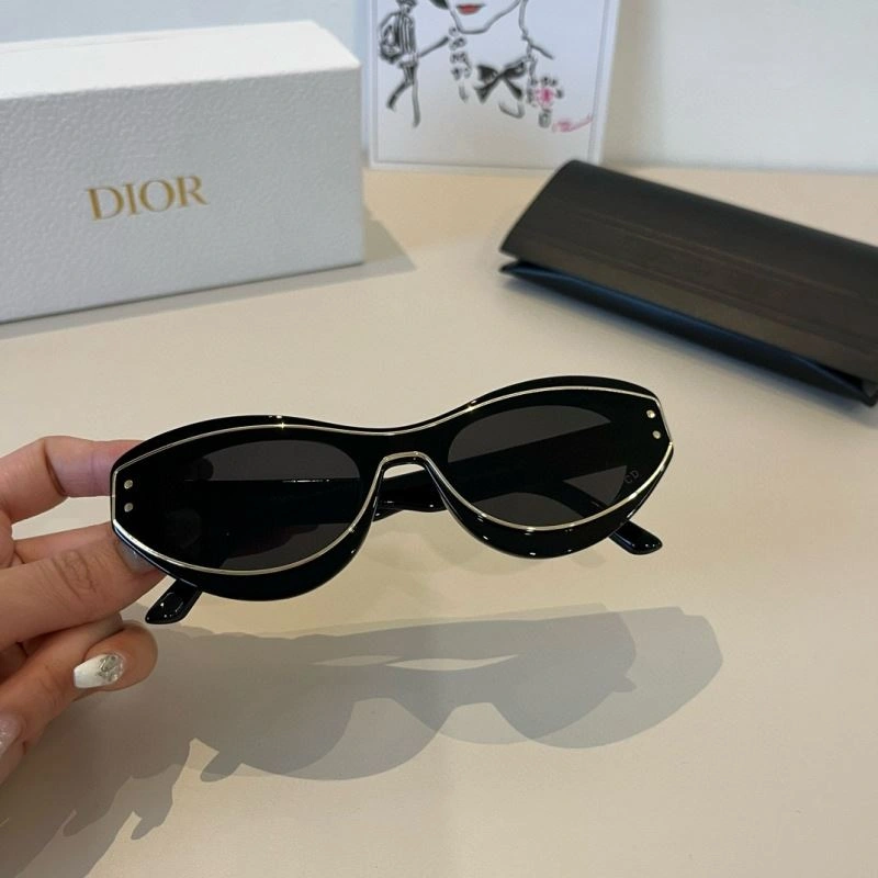 Legit Christian Dior Sunglasses