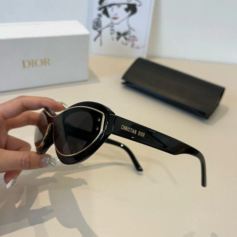 Legit Christian Dior Sunglasses