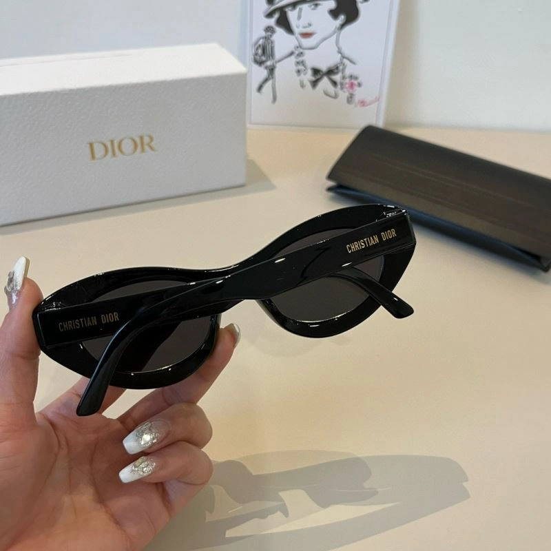 Legit Christian Dior Sunglasses