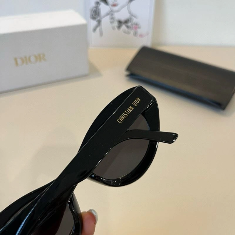 Legit Christian Dior Sunglasses