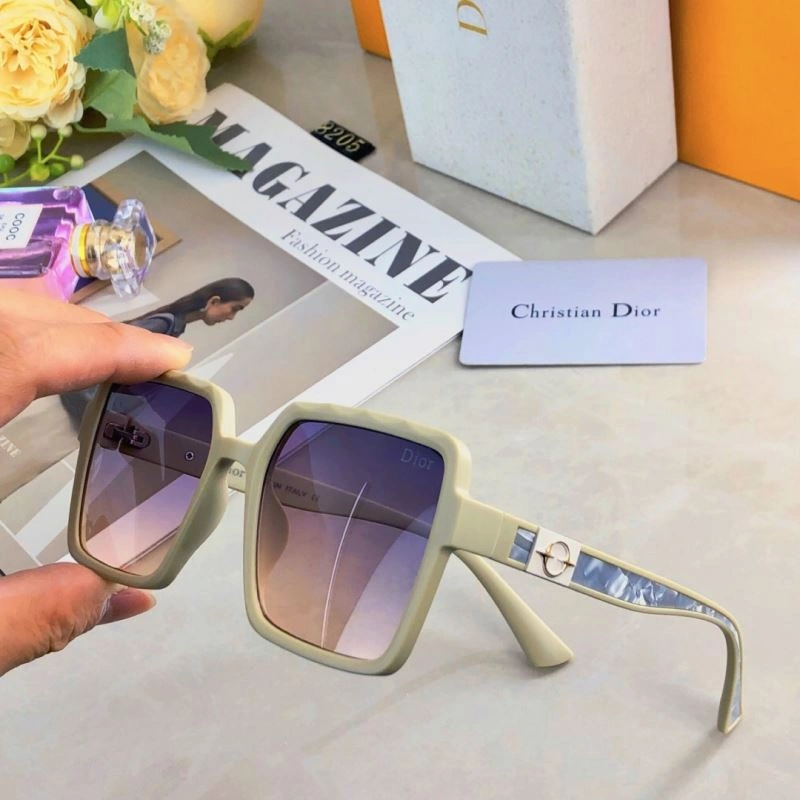 Low-cost Christian Dior Sunglasses