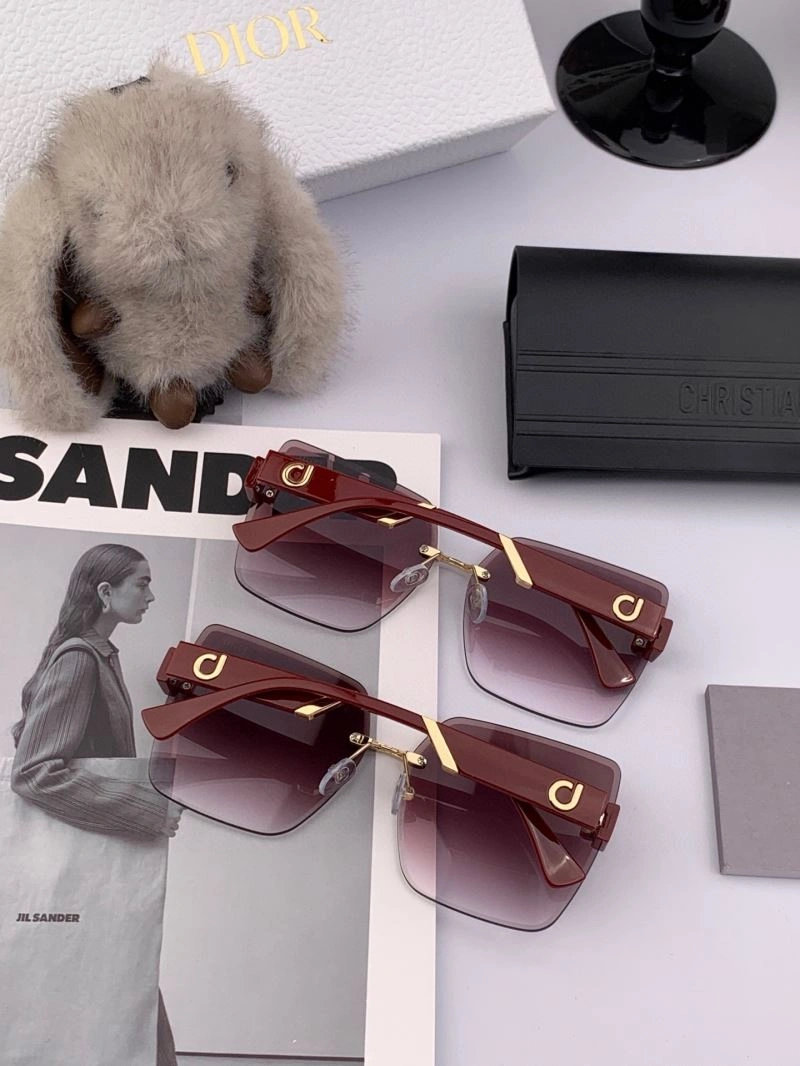 Mirror quality Christian Dior Sunglasses