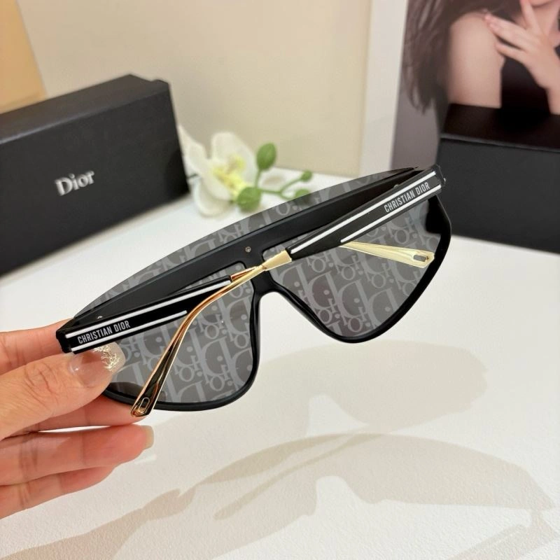 Brand-authenticated Christian Dior Sunglasses