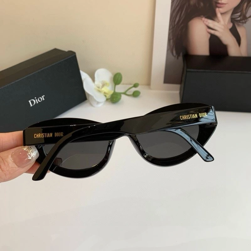 Bargain Christian Dior Sunglasses