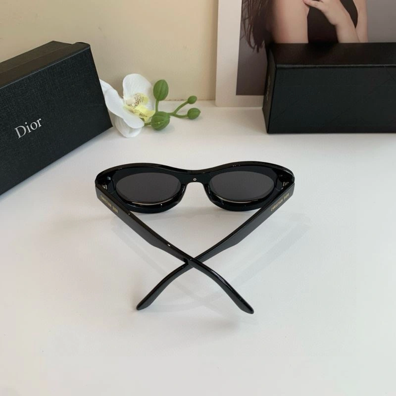 Bargain Christian Dior Sunglasses