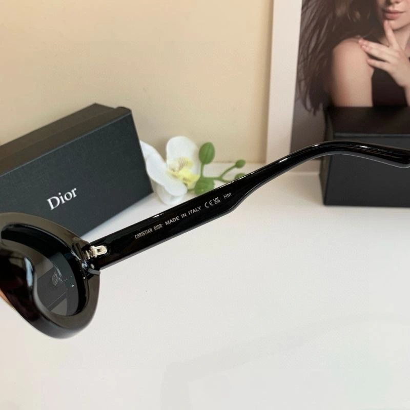 Bargain Christian Dior Sunglasses