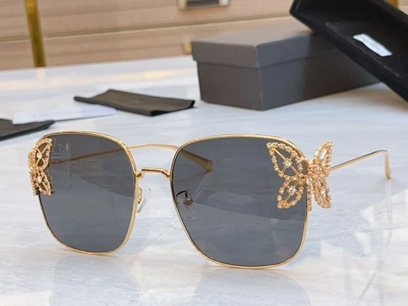Legit Christian Dior Sunglasses