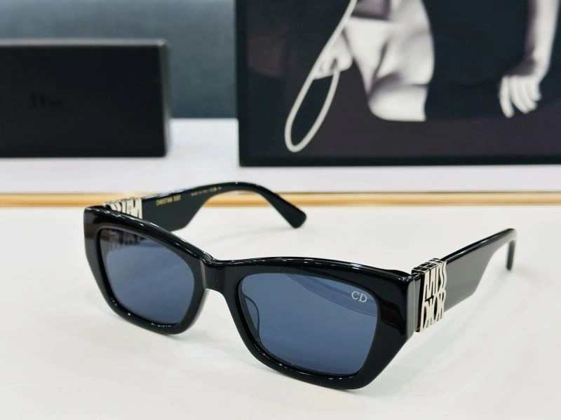 Reasonably priced Christian Dior Sunglasses