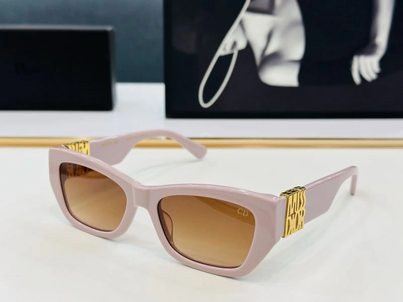 Reasonably priced Christian Dior Sunglasses