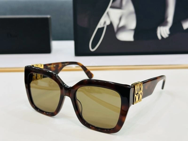 Bargain Christian Dior Sunglasses