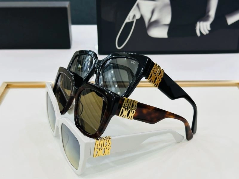 Bargain Christian Dior Sunglasses