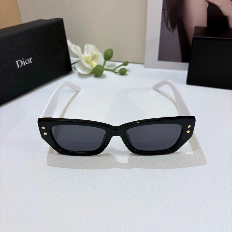 Bargain Christian Dior Sunglasses