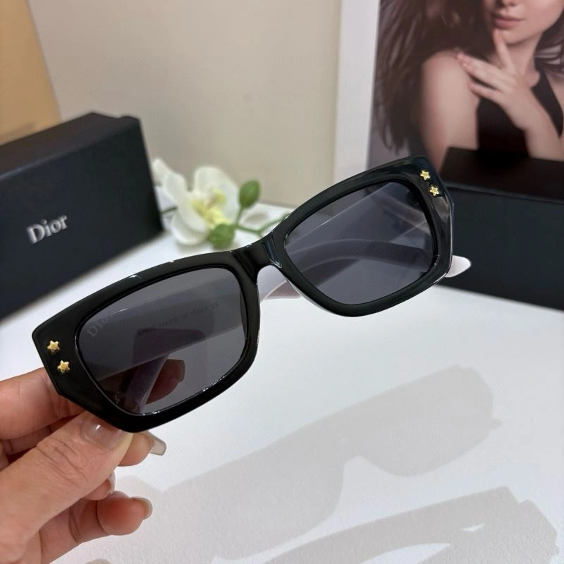 Bargain Christian Dior Sunglasses