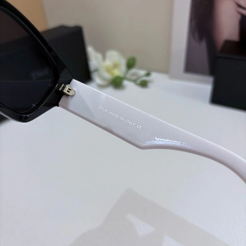 Bargain Christian Dior Sunglasses